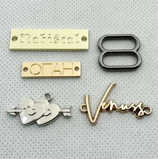 Domecraft’s Premium Engraved Metal Tags